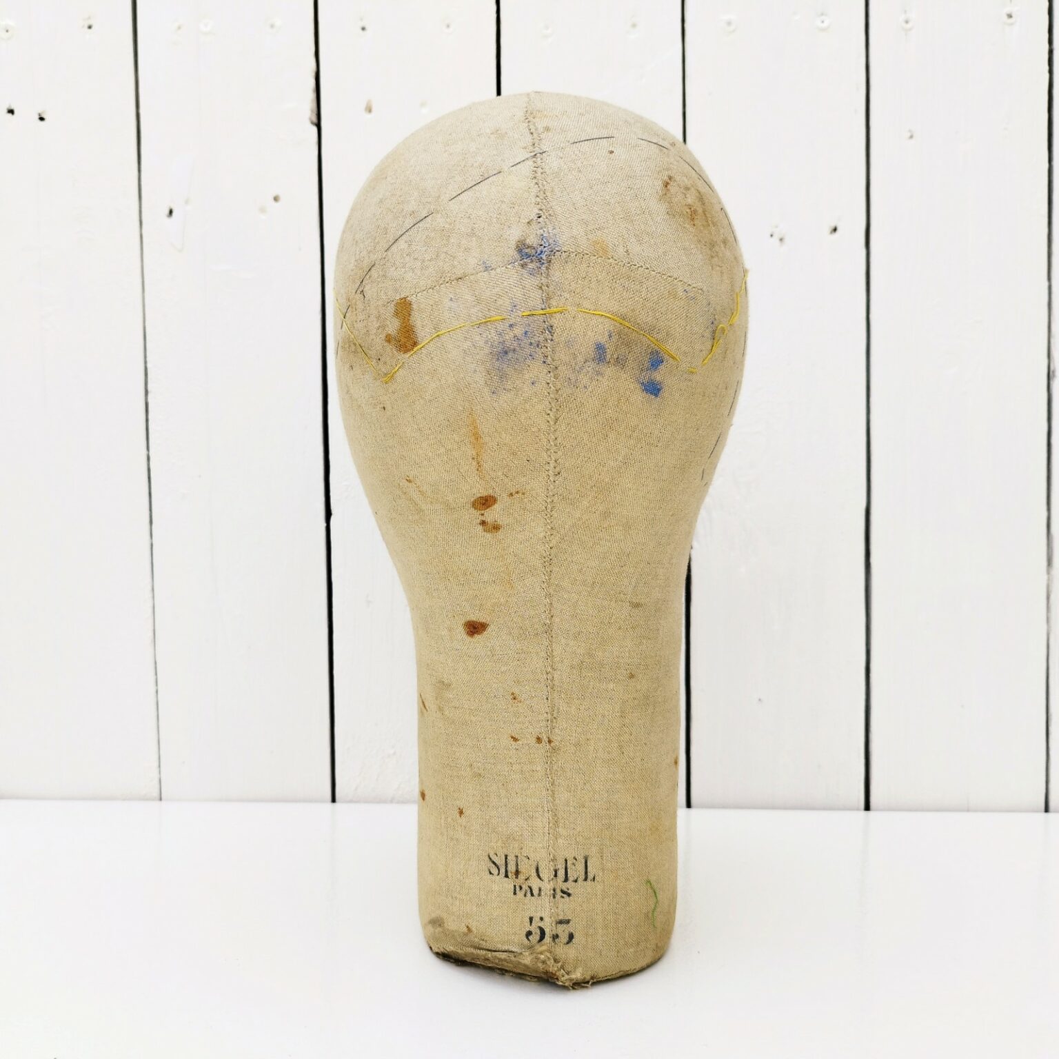 Ancienne marotte de modiste, signée Siegel Paris - Acolytes Antique